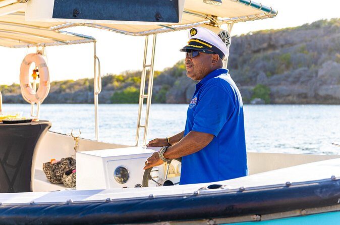 Sightseeing Boat Trip Spanish Water Curacao - FAQ: Your Questions Answered