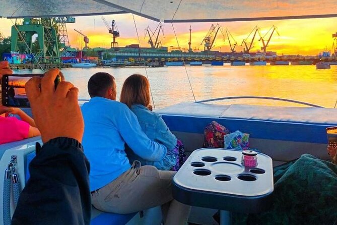 Sightseeing Cruise around the Old Town of Gdansk - Key Points