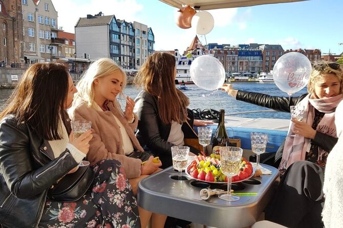 Sightseeing Cruise around the Old Town of Gdansk - The Sum Up