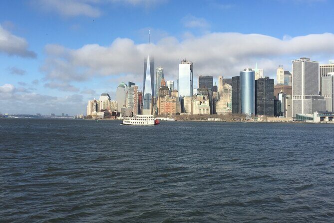 Sightseeing Cruise at Lady Liberty Skyline and Bridges - Key Points