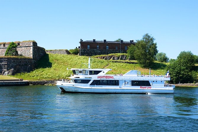 Sightseeing Cruise in Archipelago of Helsinki - Onboard Amenities and Accessibility Features