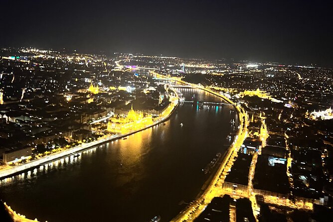 Sightseeing flight over Budapest - FAQs