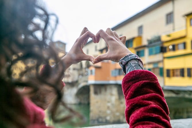 Sightseeing Guided Tour of Florence by Night including Duomo & Palazzo Vecchio - Key Points