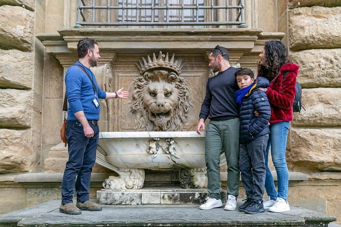 Sightseeing Guided Tour of Florence by Night including Duomo & Palazzo Vecchio - In-Depth Look at the Itinerary