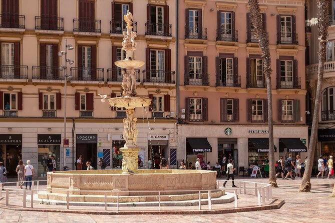 Sightseeing Quest Experience in Malaga - Key Points