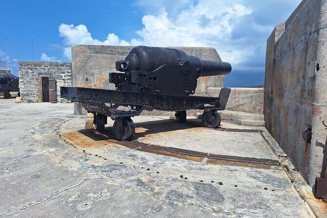 Sightseeing Shopping and Beach Tour - Detailed Breakdown of the Tour Experience