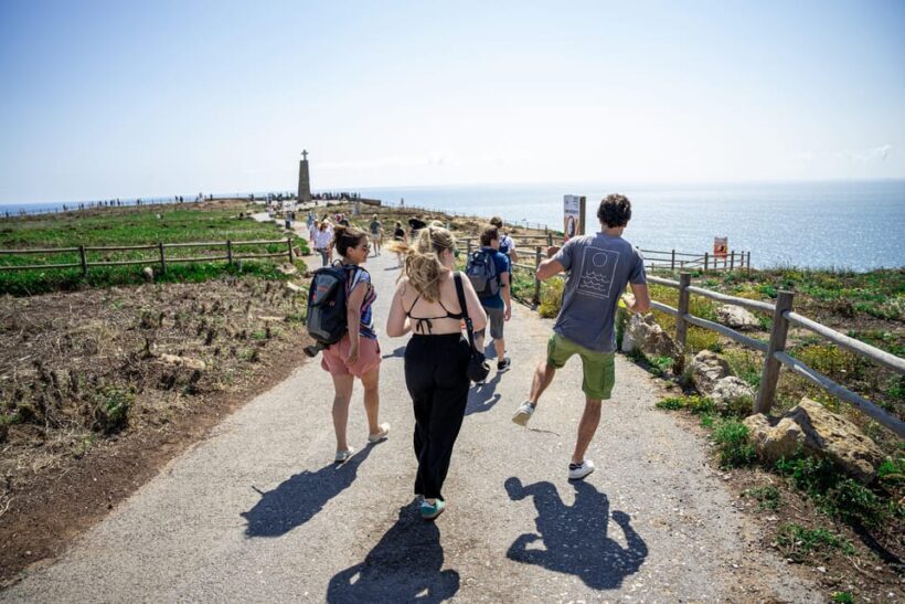 Sightseeing tour of Sintra Cascais natural park - FAQs