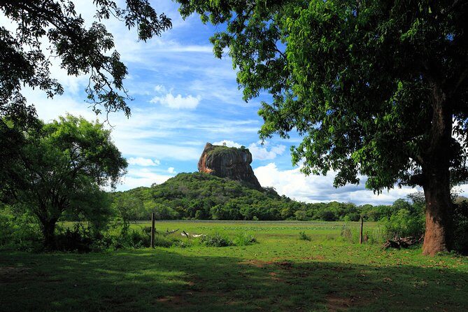 Sigiriya and Dambulla Cave from Kalutara - FAQ