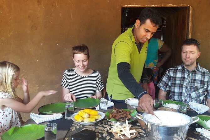 Sigiriya Cycle Tour: Explore Village Life in Sigiriya & Enjoy a Village Lunch - The Sum Up