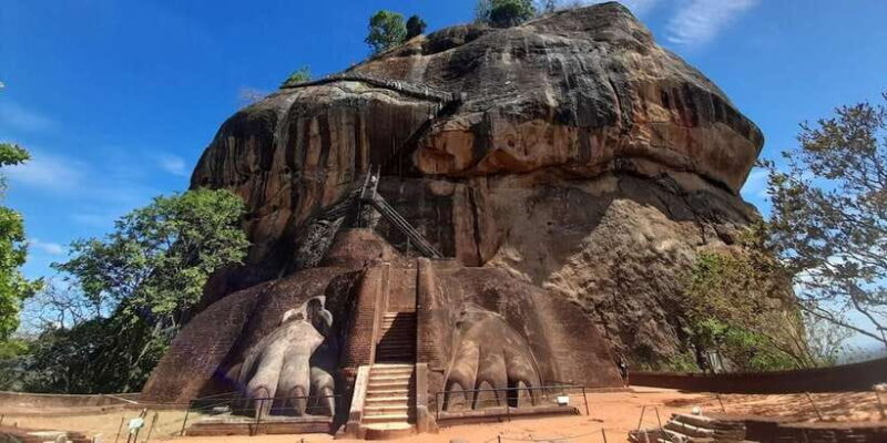 Sigiriya: Dambulla Temple & Village Tour From Trincomalee - Authentic Experiences and Unique Highlights