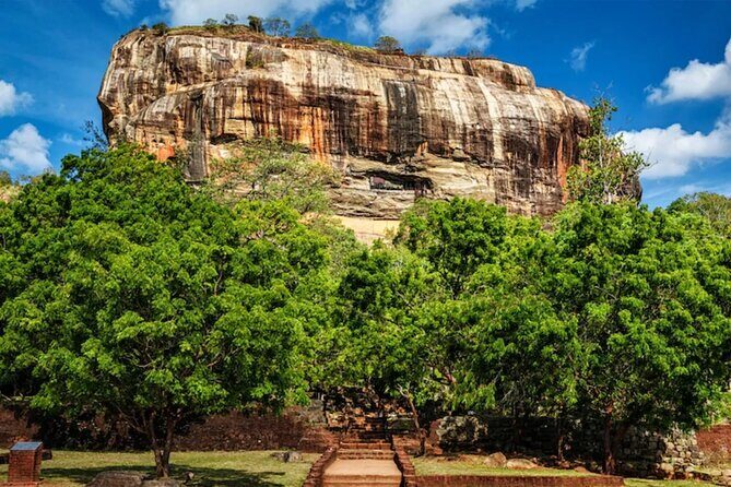 Sigiriya & Minneriya Safari Tour from Kandy - Starting the Day with Sigiriya’s Ancient Marvels