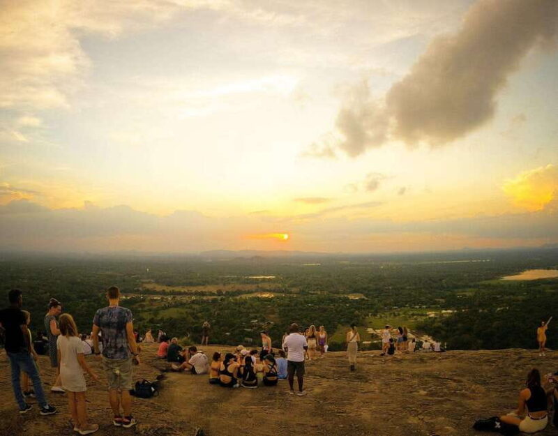 Sigiriya: Pidurangala Sunrise/Sunset Hike Excursion - Key Points