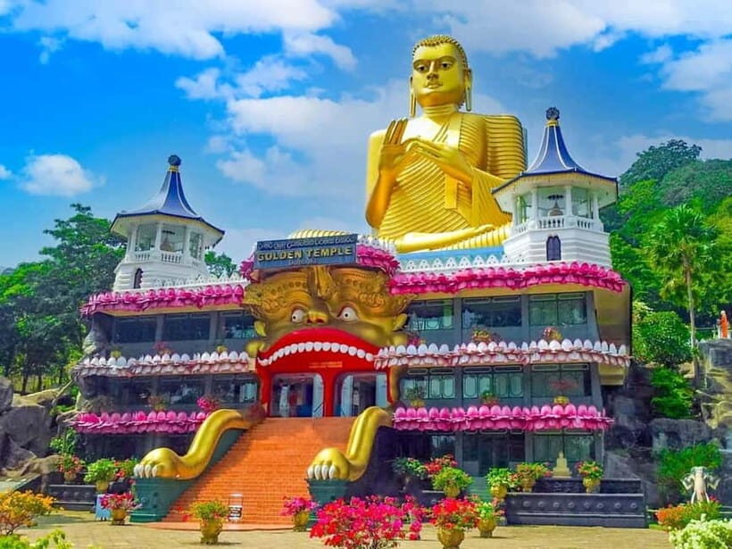 Sigiriya To Kandy Private Transfer: Visit Dambulla Temple - Key Points