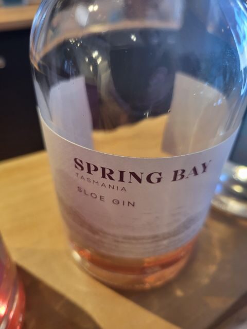 Signature Gin Tour - Hobart & SE Tasmania - The Allure of Tasmania’s Gin Scene