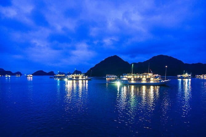 Signature Royal Cruise 2 Days 1 Night - The Value of the Tour