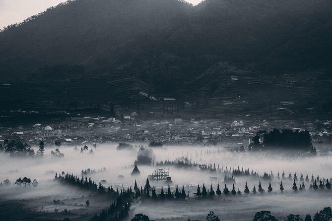 Sikunir Sunrise & Dieng Plateau Start Yogyakarta - Exploring the Sikunir Sunrise & Dieng Plateau Tour in Detail
