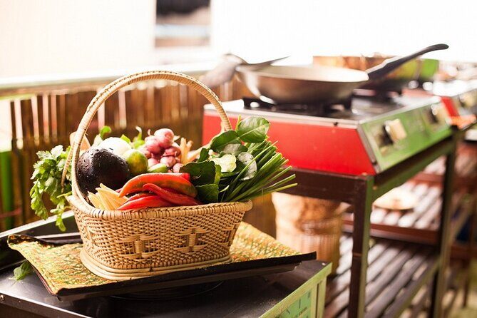 Silom Thai Evening Cooking Class - Discovering Thai Flavors at the Silom Thai Evening Cooking Class