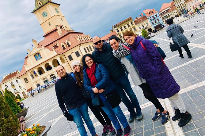 Sinaia and Brasov in One Day - Exploring the Old City of Brasov