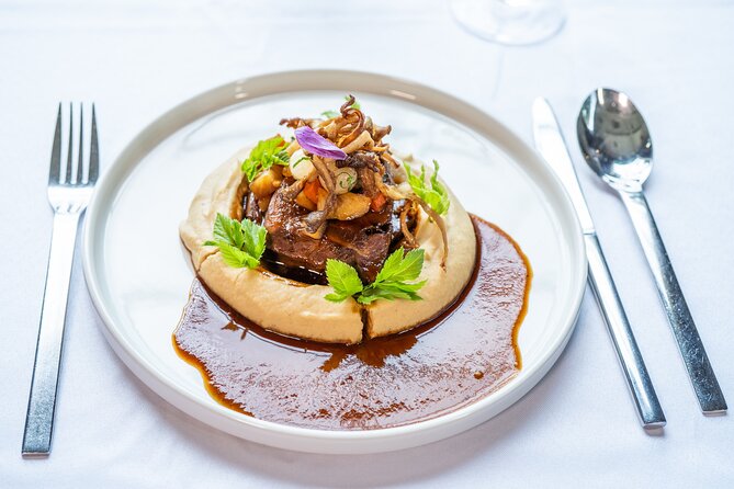 Sinatra Tribute Show and Dinner Experience in Manes - Booking Tips and Cancellation Policy