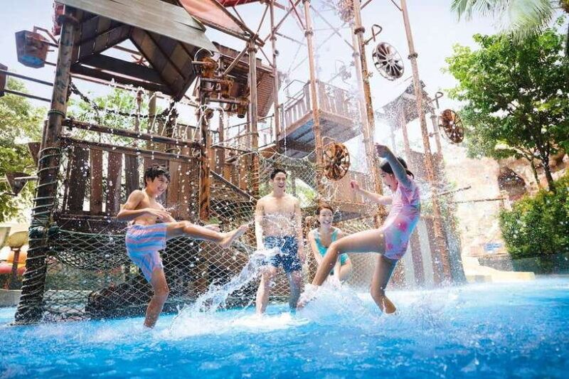 Singapore: Adventure Cove Waterpark Entrance Ticket - Underwater and Snorkeling Experiences