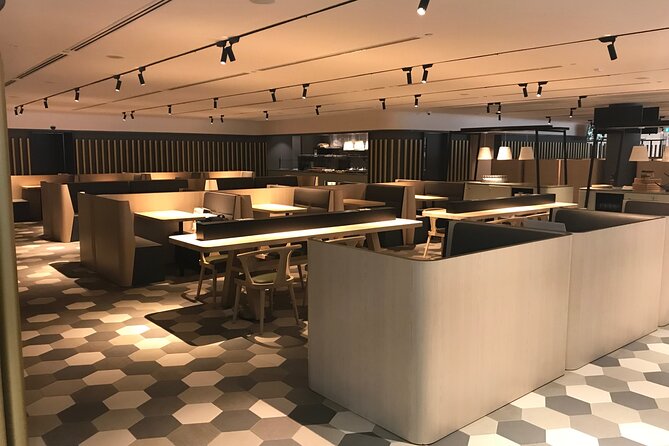 Singapore Changi Airport BLOSSOM - SATS & Plaza Premium Lounge at Terminal 4 - Authentic Traveler Perspectives