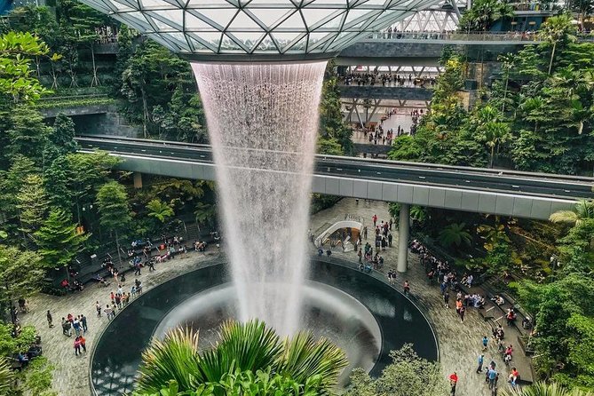 Singapore Changi Jewel Highlights Walking Tour - Key Points