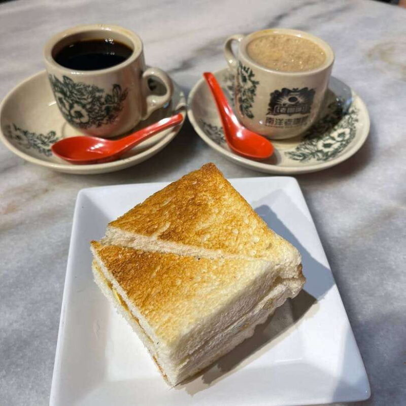 Singapore: Chinatown Hawker Guided 8-Dish Tasting Tour - Why This Tour Excels