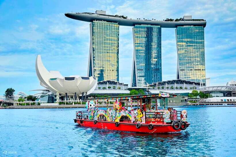 Singapore: City Tour & Jurassic World at Gardens by the Bay - Key Points