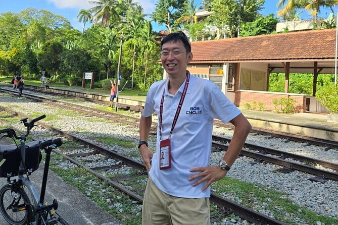Singapore Cycling Tour - Rail Corridor to Civic District - The Itinerary: A Step-by-Step Breakdown