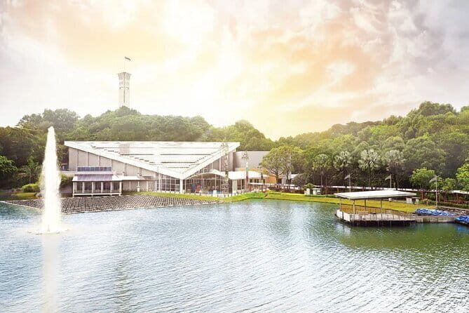 Singapore Discovery Centre  Black Lake Laser Battlefield - Key Points