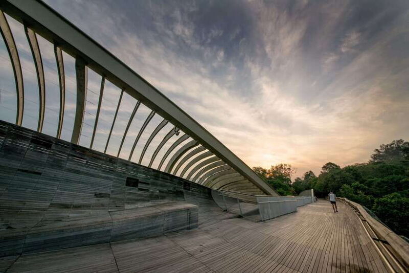 Singapore: Faber Peak Guided Walking Tour with Breakfast - Authentic Insights from Reviews