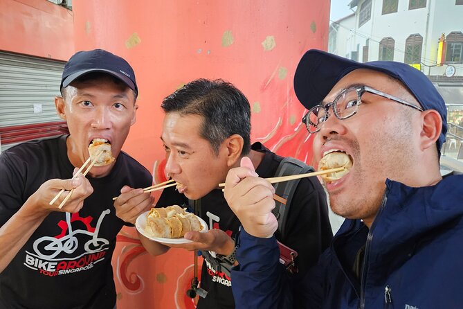 Singapore Food & Bike Tour - Downtown - Food and Cultural Highlights