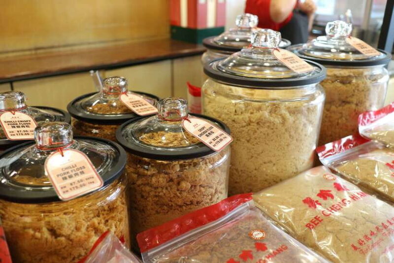 Singapore: Foodie Experience Guided Tour with 5 Tastings - A Carefully Crafted Itinerary for Food Enthusiasts