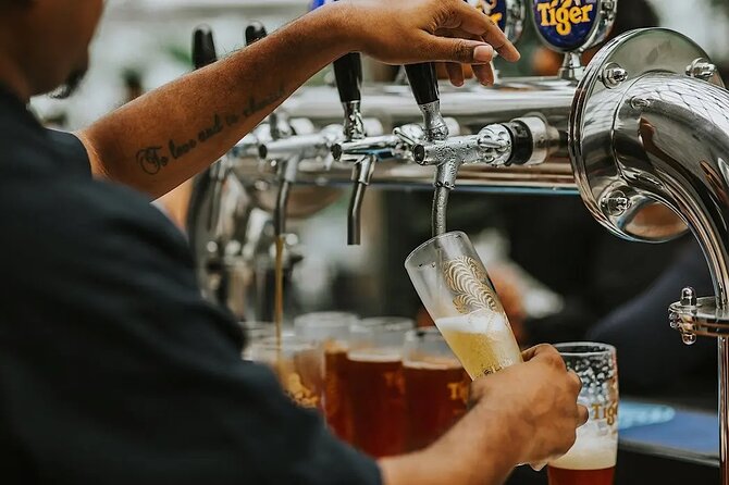 Singapore Nightlife: Street Food, Night Views and Drinks - FAQ