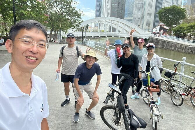 Singapore Private Brompton Bike City Tour - Exploring the Itinerary in Detail