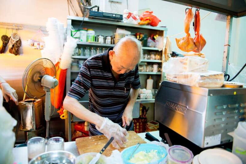 Singapore: Private City Tour in Chinatown and Little India - What Makes This Tour Stand Out?