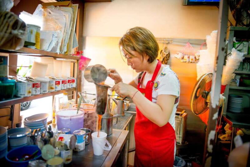 Singapore: Private City Tour in Chinatown and Little India - References