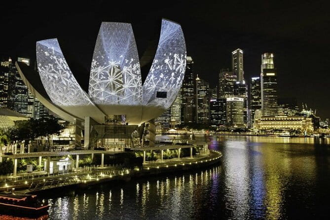Singapore Private Night Cycling with Dinner - Who Should Consider This Tour?