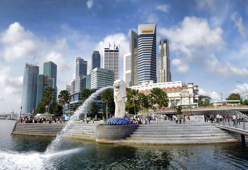 Singapore: Private Walking Tour with a Local - What Travelers Say: Authenticity & Guides