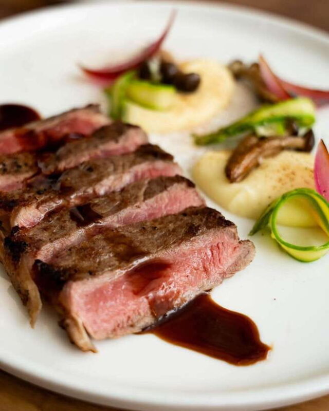 Singapore: RedTail Bar by Zouk Dining Packages - Key Points