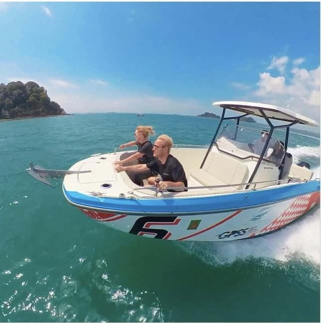 Singapore Southern Islands Speedboat Guided Tour - What to Expect on the Tour