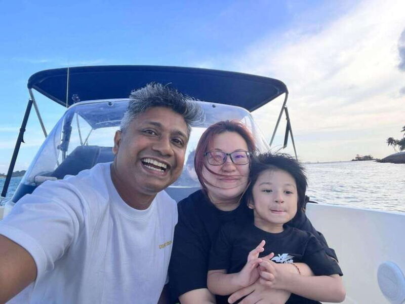 Singapore Speedboat Cruise & Dining Experience - Final Thoughts: Who Should Consider This Experience?