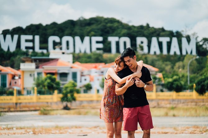 Singapore to Batam:City Tour with Ferry Tickets & Lunch - Key Points