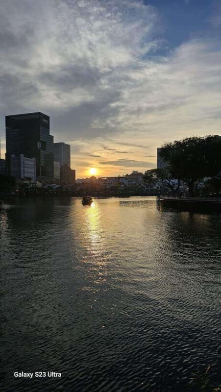 Singapore Twilights with River Cruise & Light Shows - Key Points