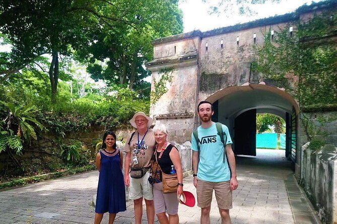 Singapore Walks Half Day Tour at Battlebox and Fort Canning Hill + Merchandise - The Value of the Experience