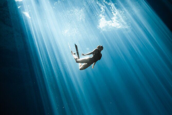 Single photo shoot in Cenotes de Yucatan - An In-Depth Look at the Cenotes de Yucatan Photo Shoot