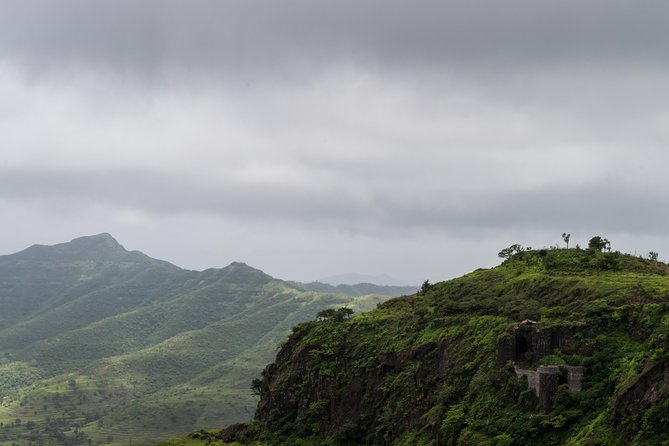 Sinhagad Fort Trip (Guided Half Day Sightseeing Tour) - The Experience from the Traveler’s Perspective