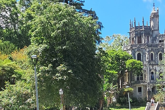 Sintra All Palaces: Aguda, Azenhas Do Mar and Praia Da Maçã - Schedule and Accessibility