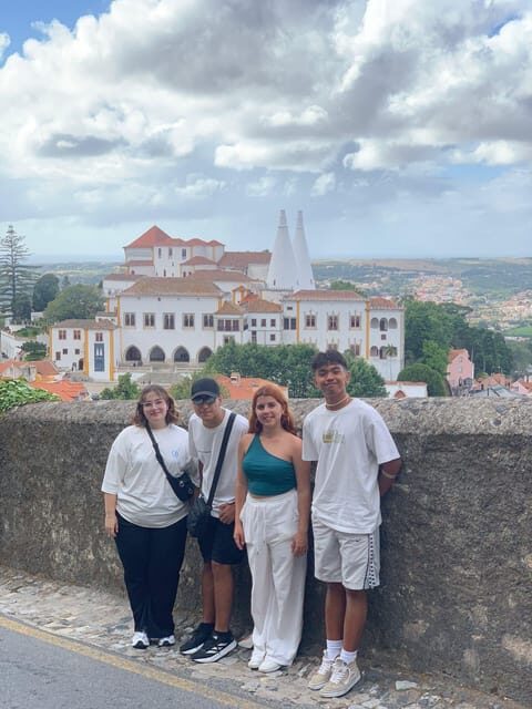Sintra: All Palaces Tour 2.5 hs - Key Points