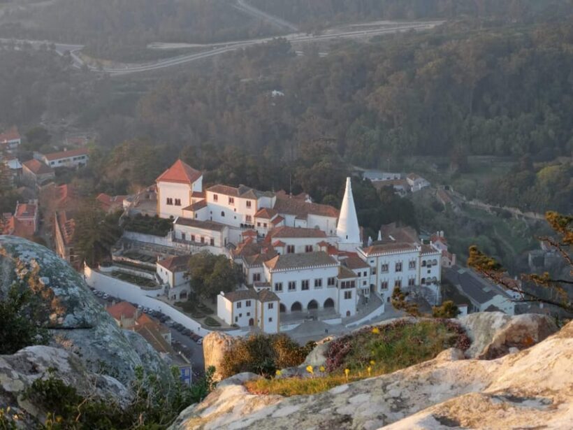 Sintra and Cascais: Magical Fairytale Tour - Quinta da Regaleira